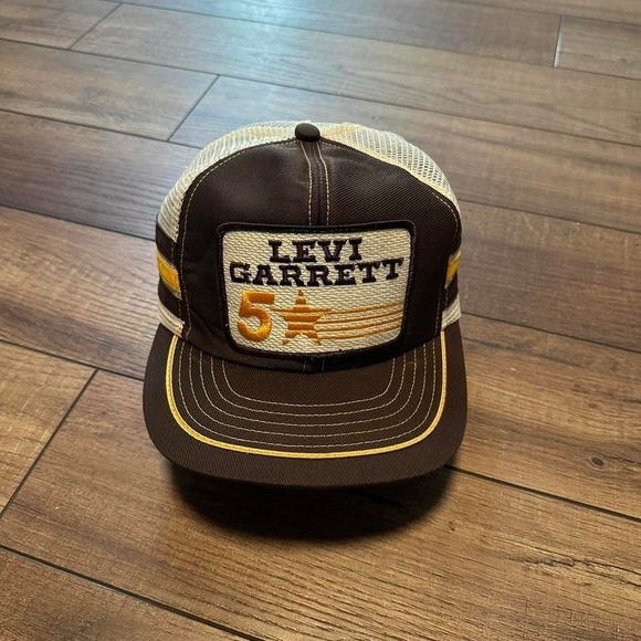 The Unbranded Brand | Accessories | Vintage 8s Levi Garrett 5 Star 3 ...